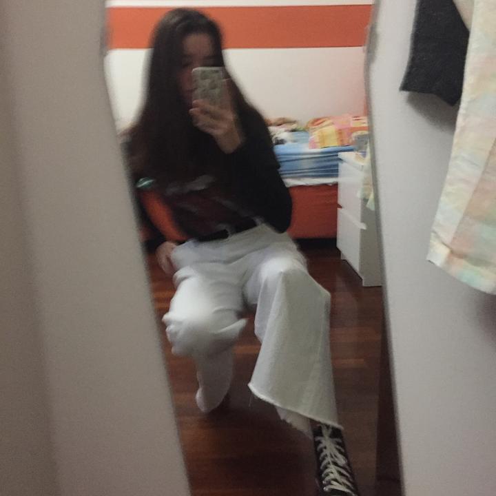 Laura🌴 - @_lallaa_doit TikTok Analytics | Profile, videos & hashtags ...