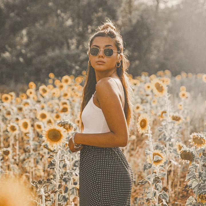 Clara Kong Vila - @clakovi TikTok Analytics | Profile, videos ...