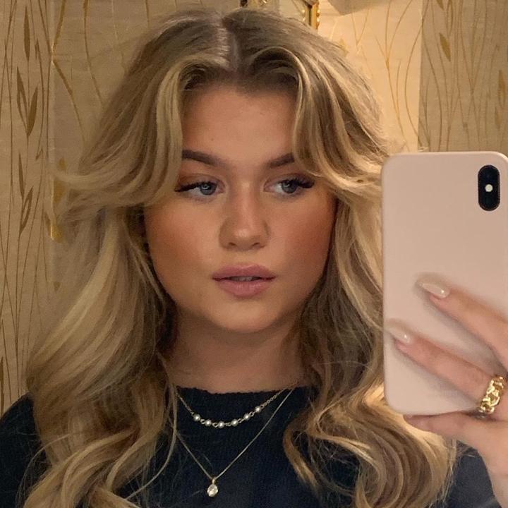 Misslisibell - @officialmisslisibell TikTok Analytics | Profile, videos ...