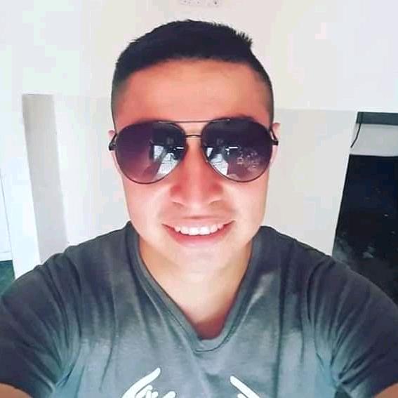 Charlie Guzman - @charlieguzman00 TikTok Analytics | Profile, videos ...