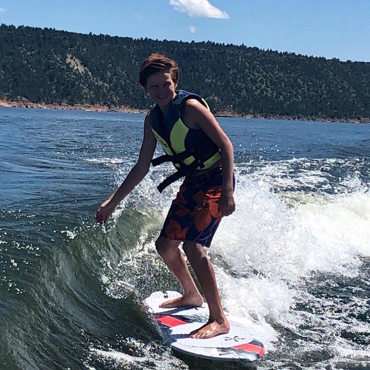 Joey Rillos- @joey_rillos TikTok 分析|プロフィール、動画、ハッシュタグ | Exolyt