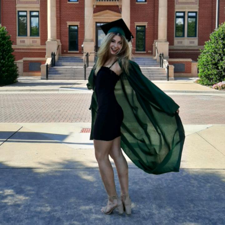 Isabelle Grace 🦋 - @izzil TikTok Analytics | Profile, videos & hashtags ...