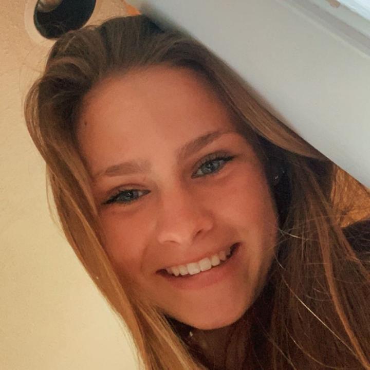 Ciara Collins - @ciaracollins43 TikTok Analytics | Profile, videos ...