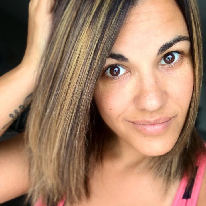 Stephy B - @thestephbomb TikTok Analytics | Profile, videos & hashtags | Exolyt