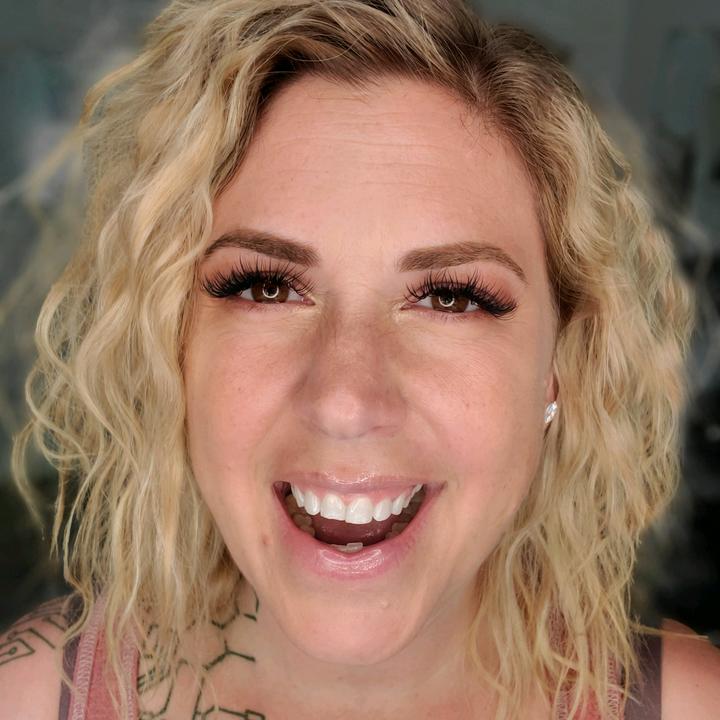 Brooke Lacey - @brookejlacey TikTok Analytics | Profile, videos ...
