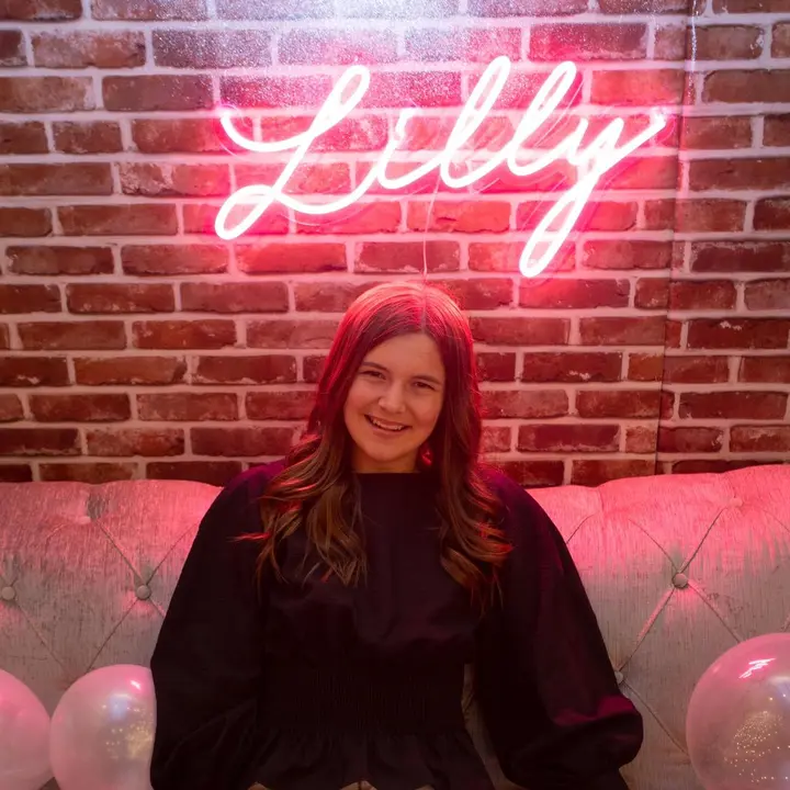 lilly pace- @lillypace TikTok 分析|プロフィール、動画、ハッシュタグ | Exolyt