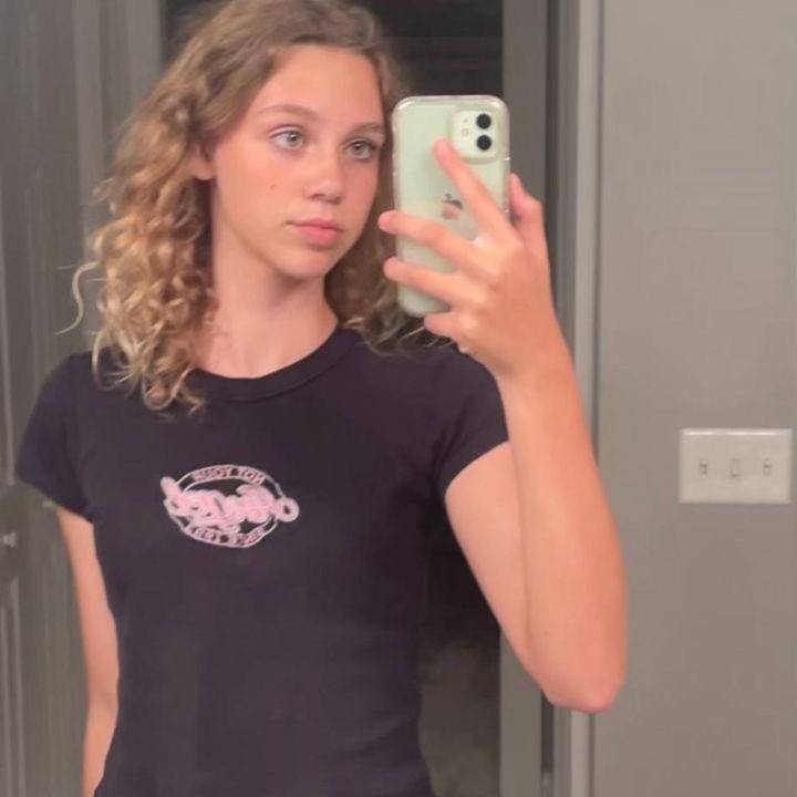 #ElleGraham - TikTok Hashtag