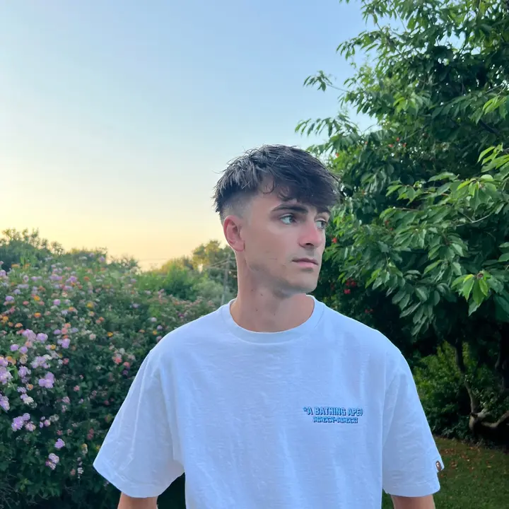 Jimbo Hall - @ jimbo.h TikTok Analitik | Profil, video & tagar | Exolyt