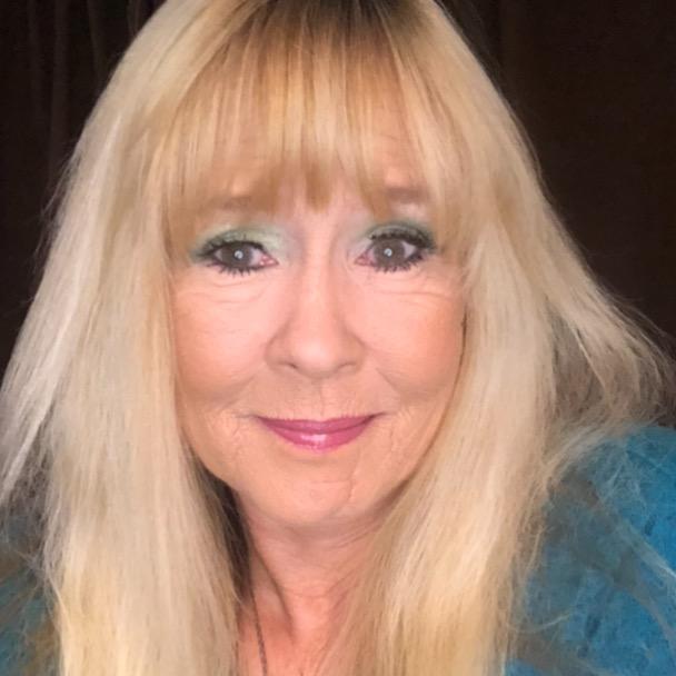 🦄 @angela_burrow - Angela - TikTok