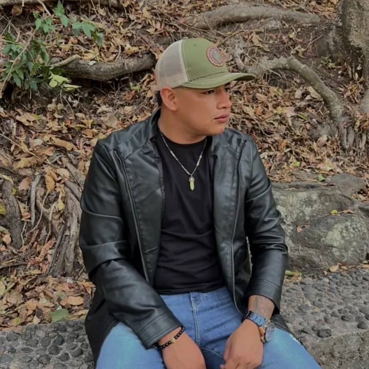 Genis Castillo 🐺 - @genisupTikTok Аналитика | Профиль, видео, хэштеги ...