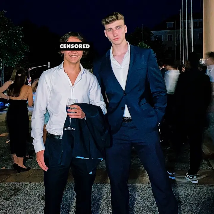 Prinz Robert Ferdinand- @prinz_robert TikTok 分析|プロフィール、動画、ハッシュタグ | Exolyt