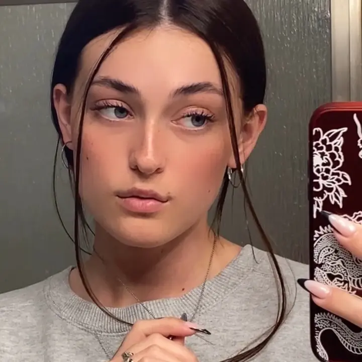 Lilly Erin - @lillyerin TikTok Analytics | Profile, videos & hashtags ...