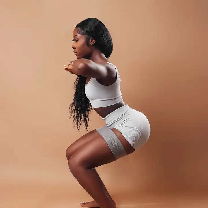 Fia - @bodiedbyfiaTikTok Аналитика | Профиль, видео, хэштеги | Exolyt