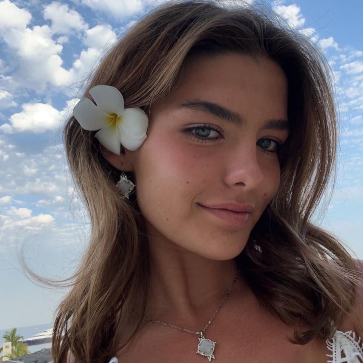 🦄 @zoewallacelol - zoe wallace - TikTok