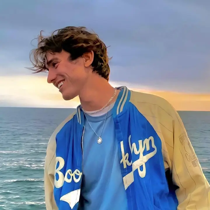 logan prince- @loganbprince TikTok 分析|プロフィール、動画、ハッシュタグ | Exolyt