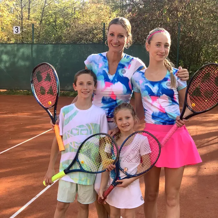 kochta_tennis_family - @kochta_tennis_family TikTok Analytics | Profile ...