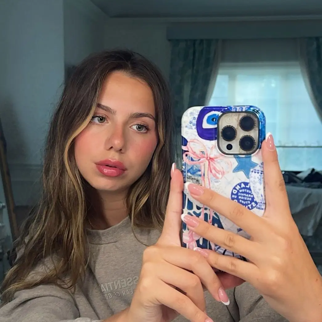 SHELY💌 - @shely TikTok Analytics | Profile, videos & hashtags | Exolyt