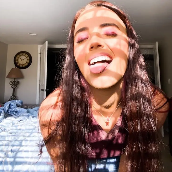 Madilynn Cameron🩵- @themadivlog TikTok 分析|プロフィール、動画、ハッシュタグ | Exolyt